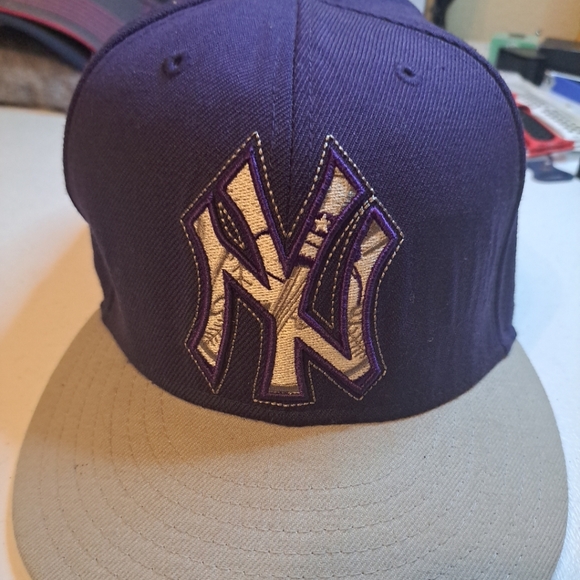 New Era | Accessories | New York Jankees Snapback 59fifty New Era Rare ...